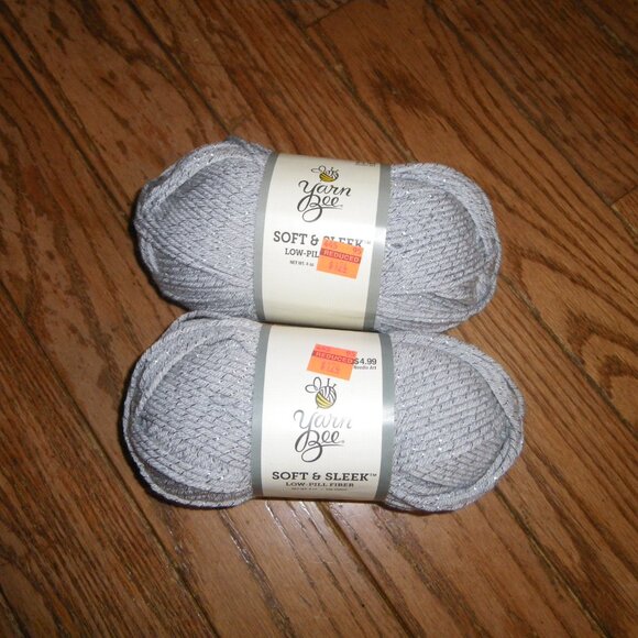 Yarn Bee | Office | 2 Skeins Yarn Bee Soft Sleek Chunky Yarn Color ...